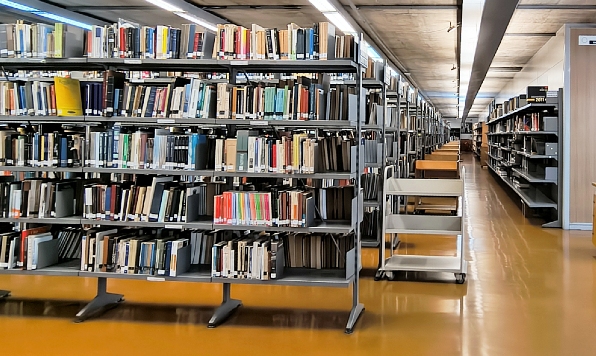 Novo Horário de Funcionamento da Biblioteca – Faculdade de Arquitetura ...